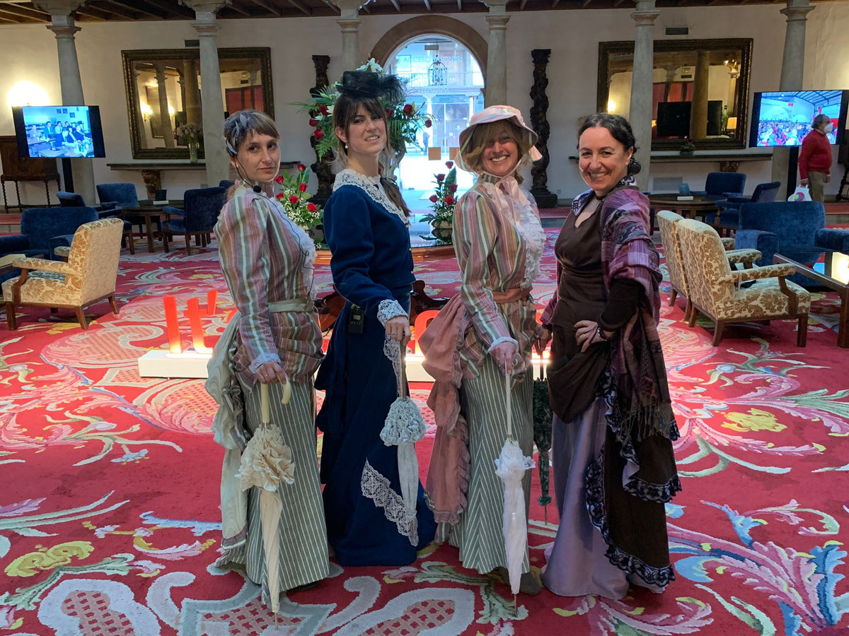 Trajes de Alquiler de Época de Mujer - Disfraces Gamar – disfracesgamar
